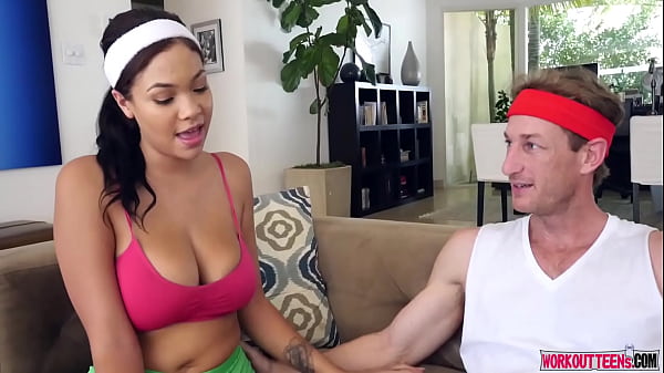 Cassidy Banks Her Jogging Juggs Bouncing Fast Xxx Mobile Porno Videos And Movies Iporntvnet